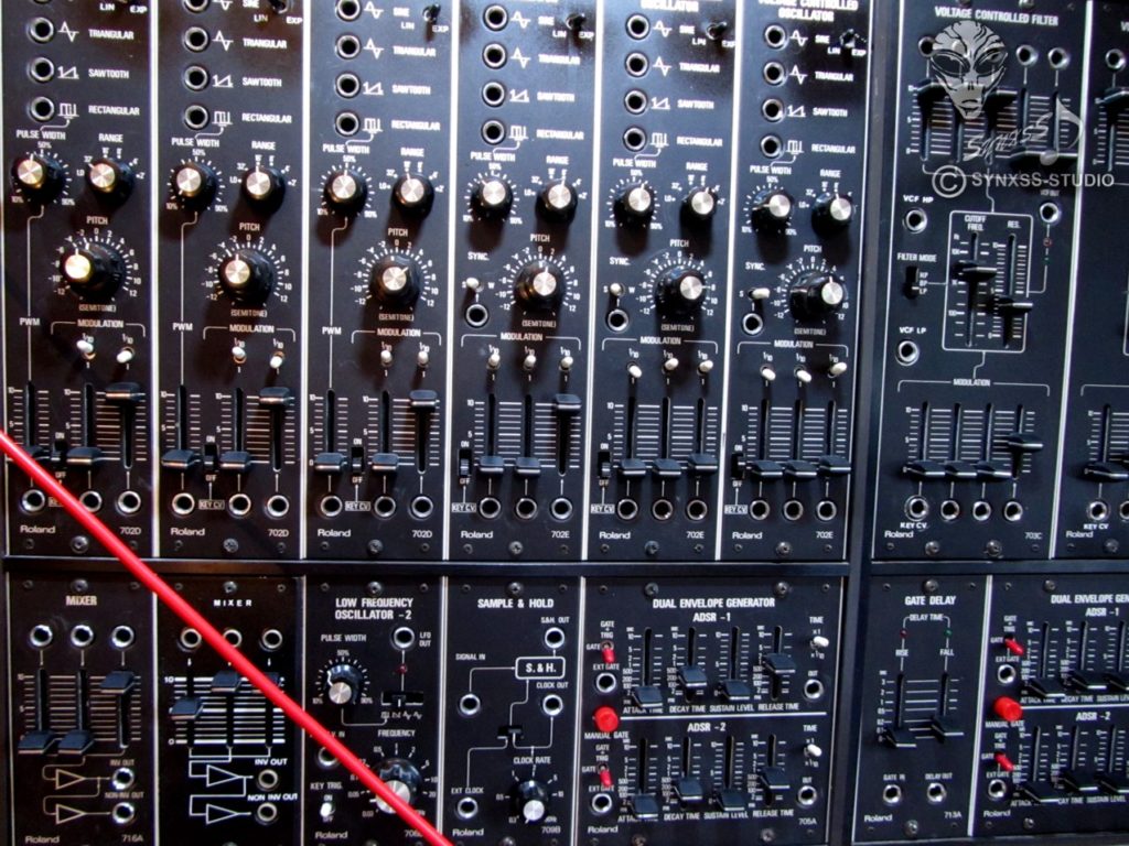 Aliens-Project » Roland System 700