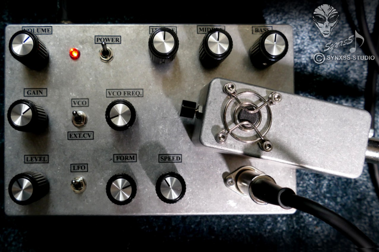 Aliens-Project » EMS Synthi Logik